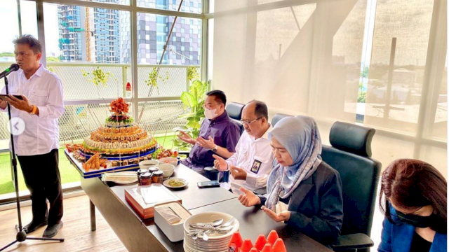 Direktur Kepatuhan Bank Sulselbar Dian Anggriani Utina Rayakan Ulang ...