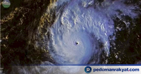 BMKG : Waspada Bibit Siklon Tropis 94S, Hujan Lebat - Gelombang Tinggi